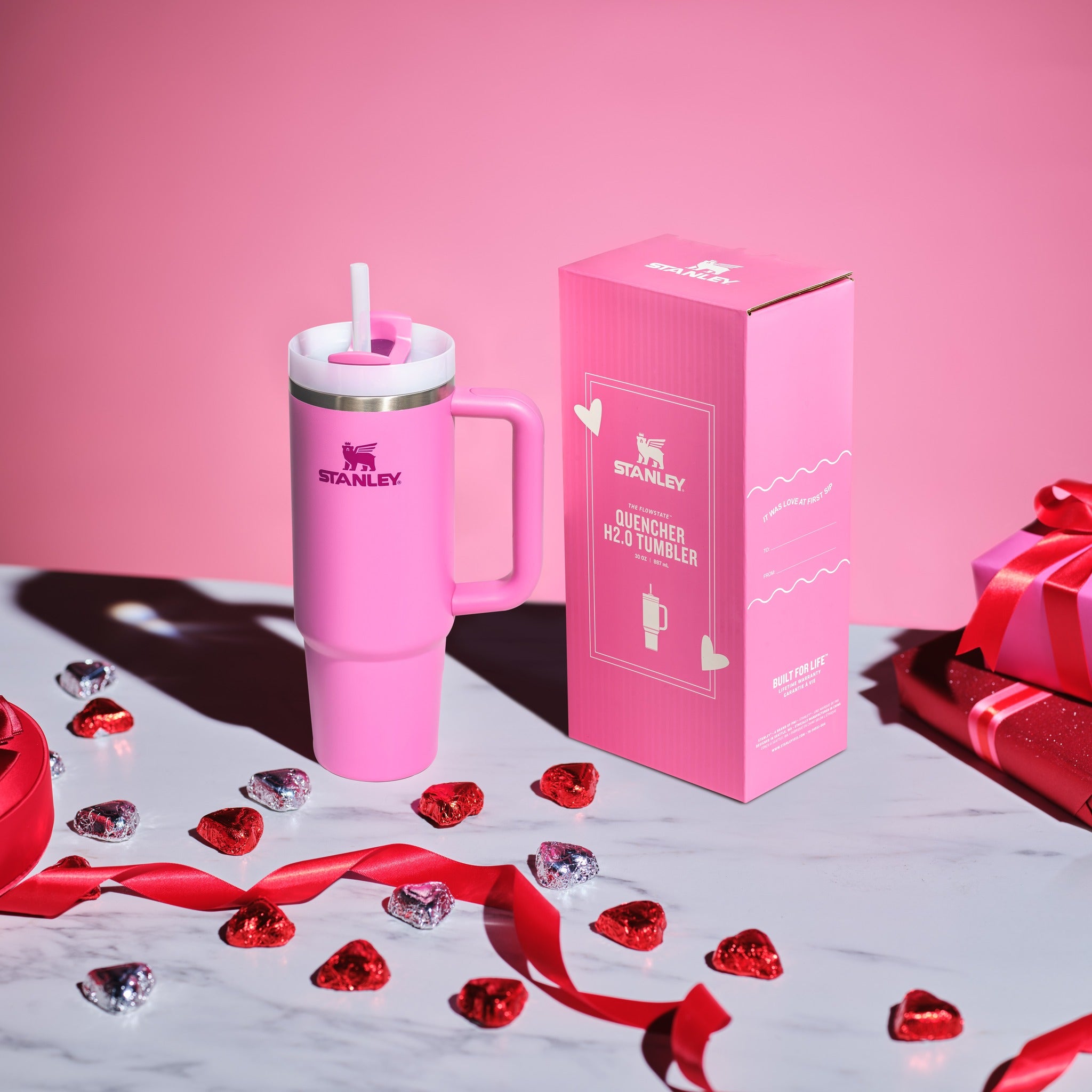 The Quencher H2.0 FlowState Peony Pink Valentine's Edition x Stanley ...